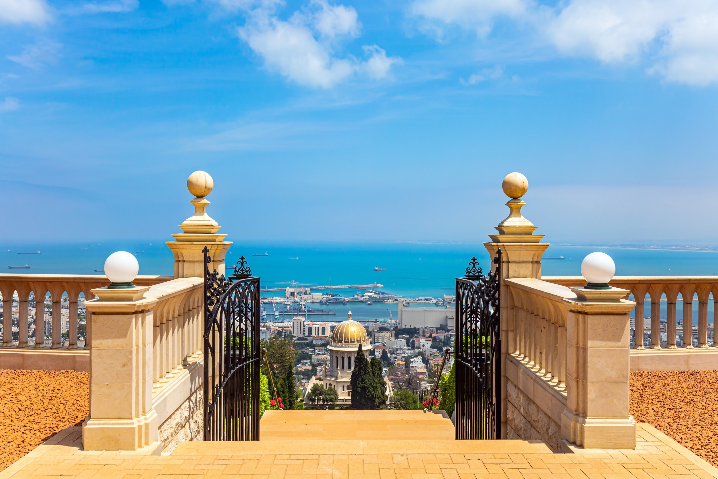 Europe Tours – Best History & Culture Trips | Compass Tours