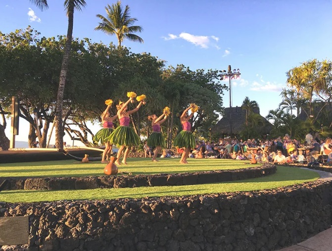 Maui Lahaina Tours – Best Beach & History Trips | Compass Tours